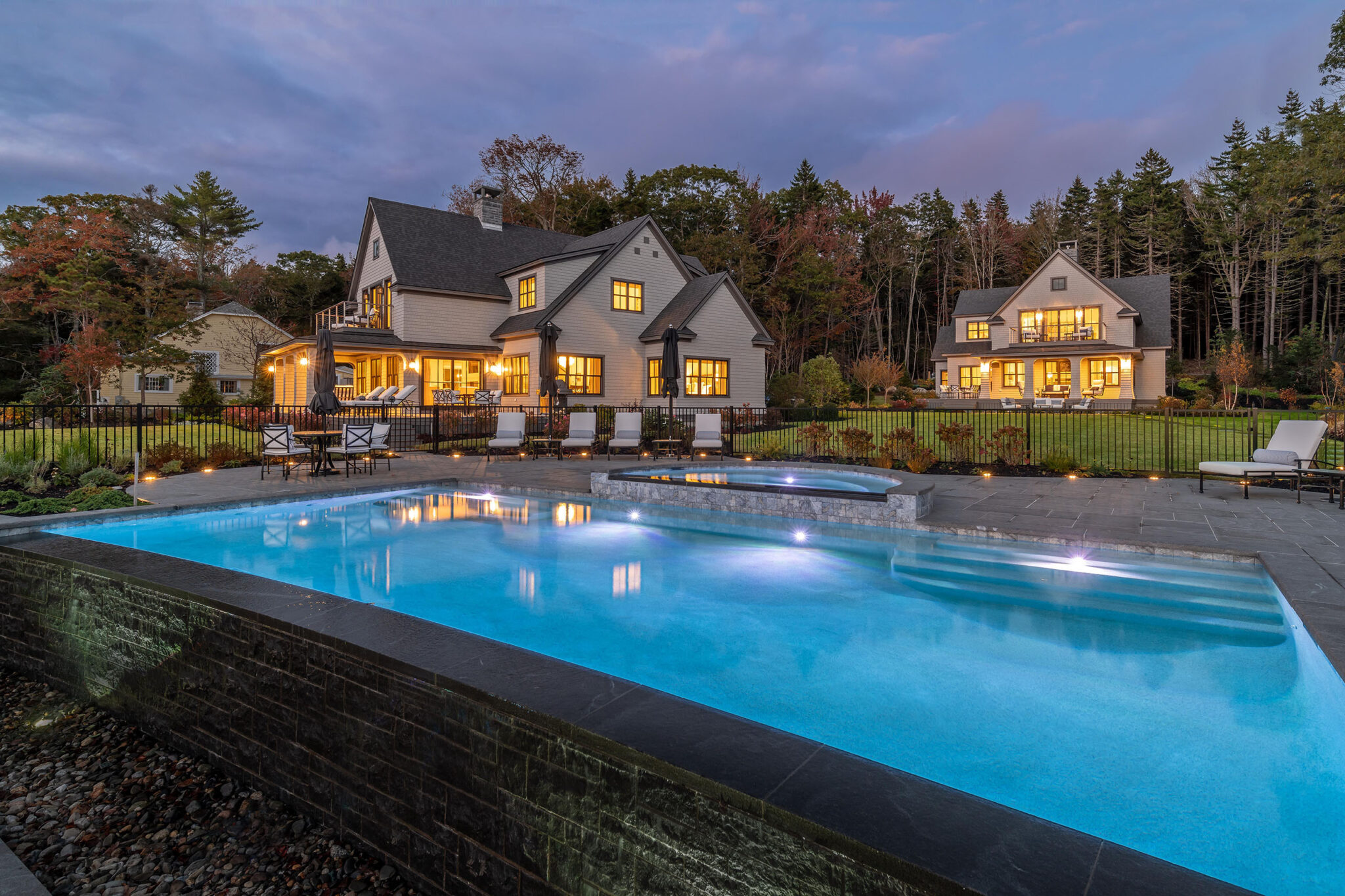 Boothbay Harbor Cottages at Spruce Point | Knickerbocker Group | Maine